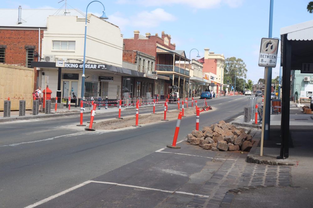 Night Works On Kilmore’s Sydney Street - The North Central Review